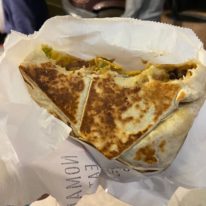 Nomad Eats Classic Crunchwrap Reviews | abillion