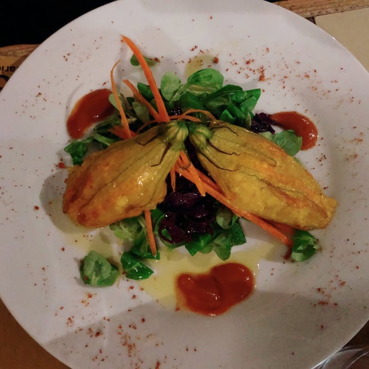 L'Orto già Salsamentario - Vegan & raw food Torino, Italy I fiori ...