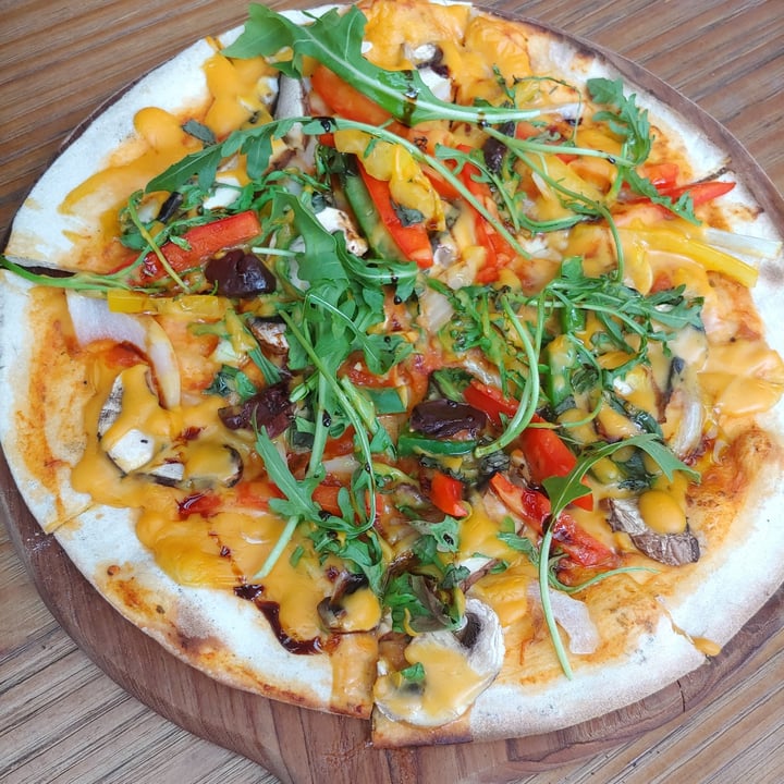 Genius Central Singapore Outram, Singapore Vegetarian Pizza Review ...