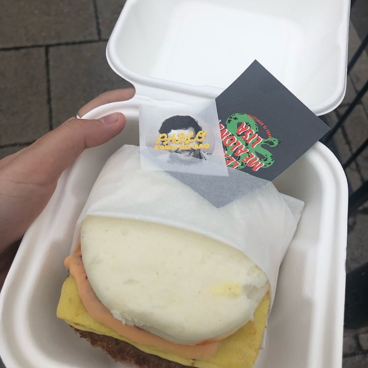 Pablo Eggsgobao United Kingdom Vegan Breakfast Bao Bun Review | abillion