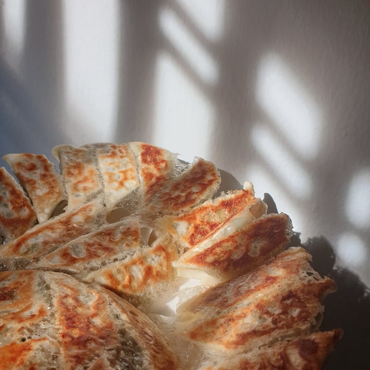 FairPrice Chive Dumplings Review | abillion