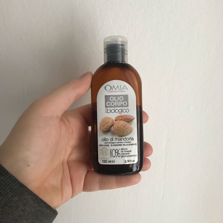 Omia Laboratoires Olio corpo alle mandorle Review | abillion