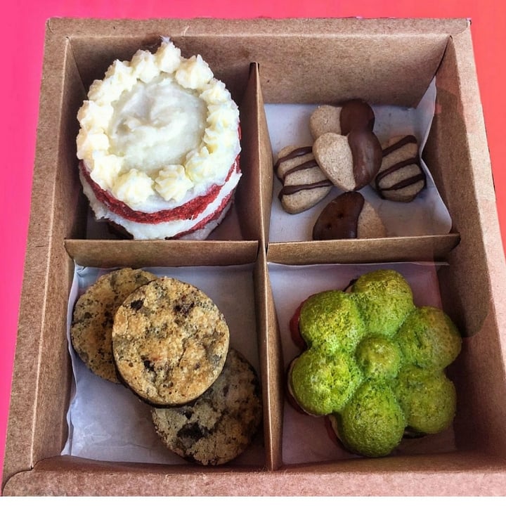 Bajuka Ar Caja Dulce Con Varios Productos Review | abillion