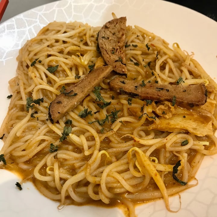 Green Bliss Habitat Singapore Dry Laksa Noodles Review | abillion