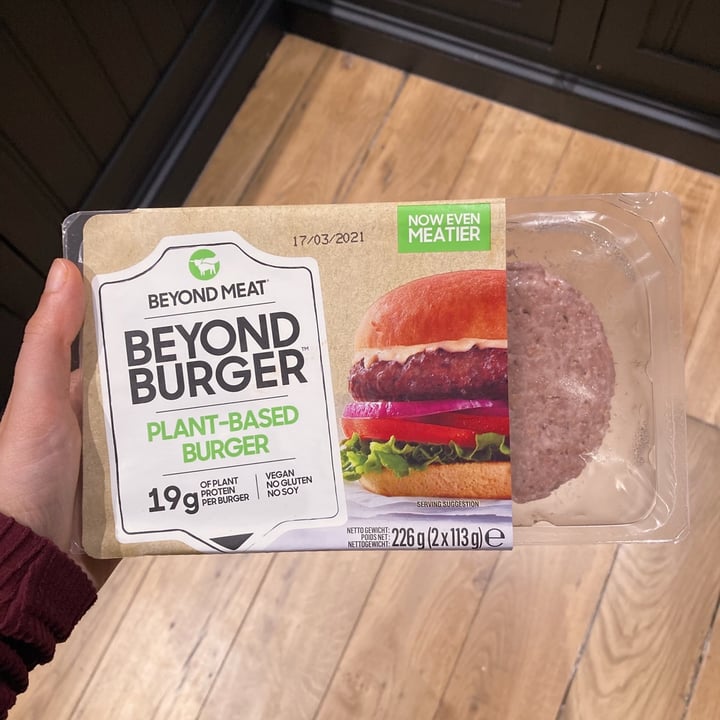 Beyond Meat Beyond Burger Review | abillion