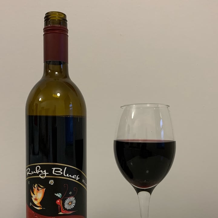 Ruby Blues Winery Red Stiletto Wine Review | abillion