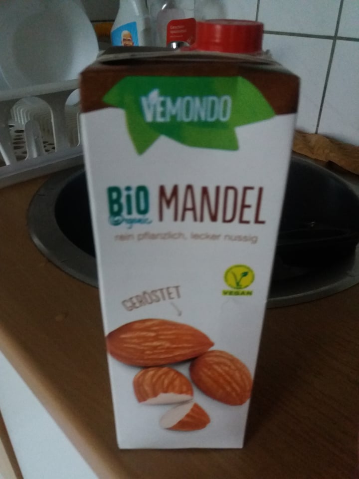 Vemondo Bio Mandel Review | abillion