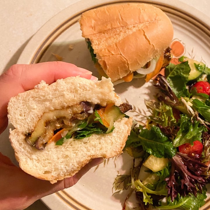 Beehive Bread & Pastry Co. Sub Rolls Review | abillion