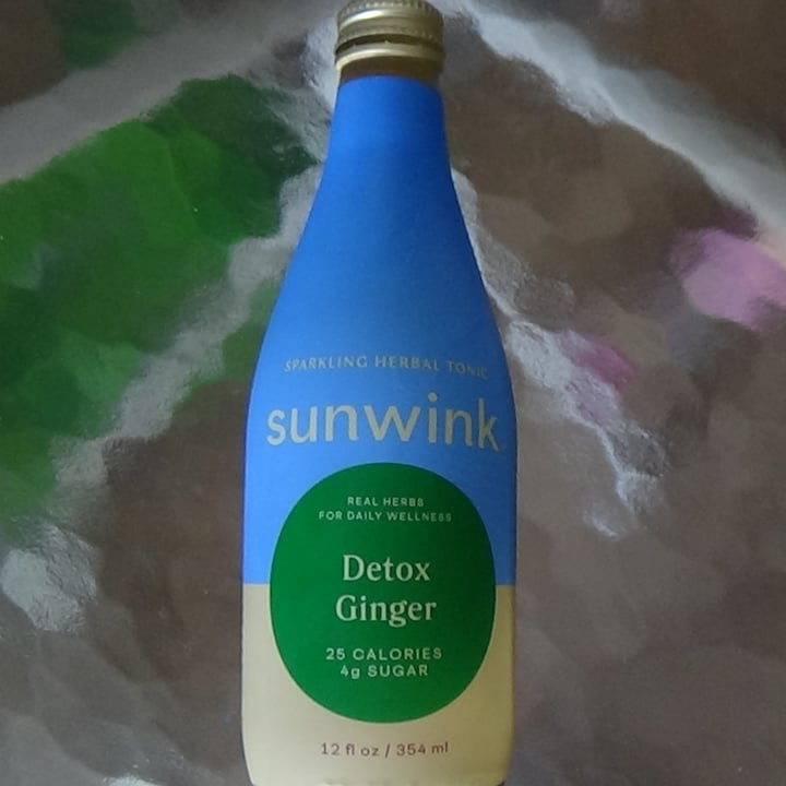 Sunwink Detox Ginger Sparkling Herbal Tonic Review | abillion
