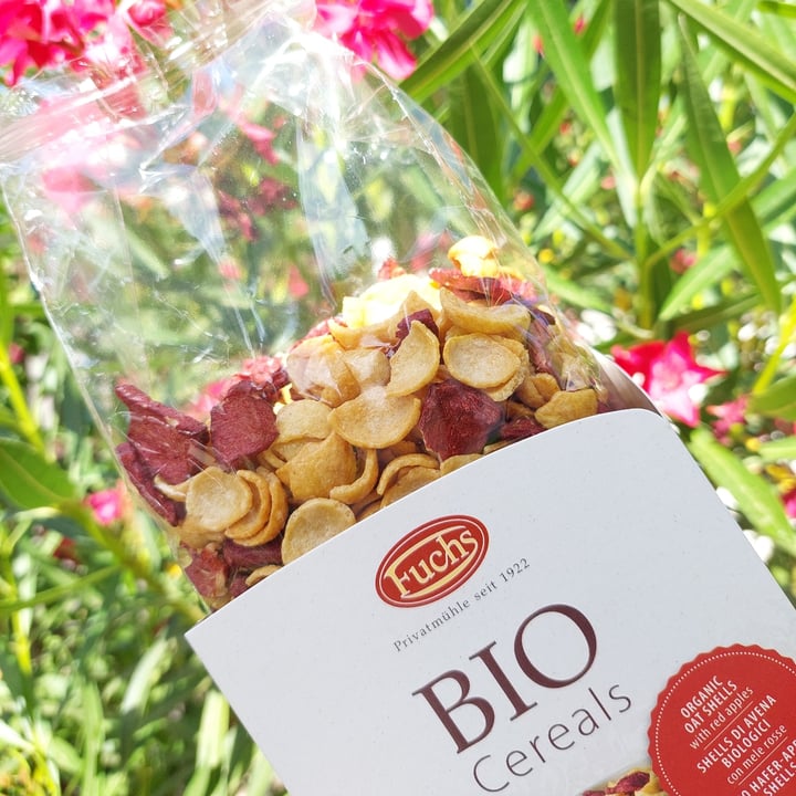 Fuchs Organic oat shells with red apples Review | abillion