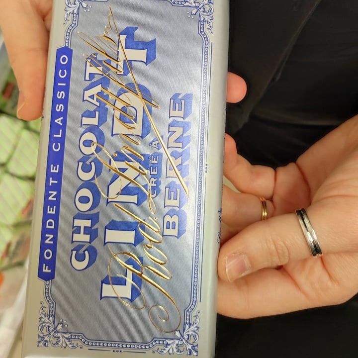 Lindt Fondente Classico Review | abillion