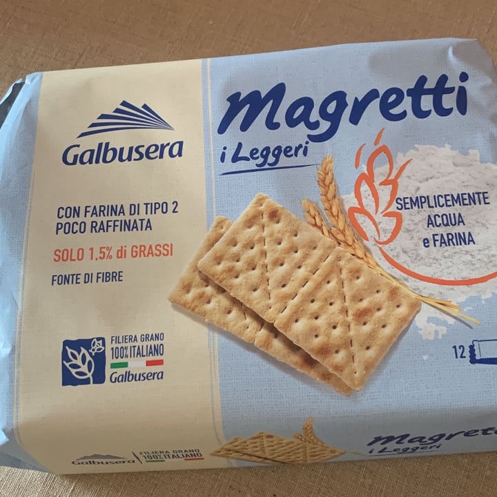 Galbusera Magretti i leggeri SEMPLICEMENTE ACQUA E FARINA Review | abillion