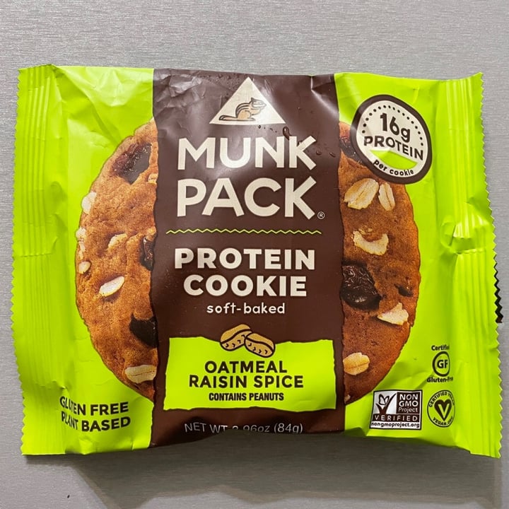Munk Pack Oatmeal Raisin Spice Protein Cookie, 12-Pack Review | abillion