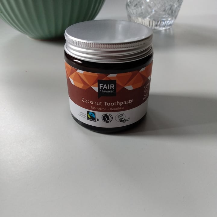 Fair Squared Coconut toothpaste Review | abillion