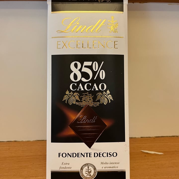Lindt 85% Cocoa Excellence Rich Dark Review | abillion
