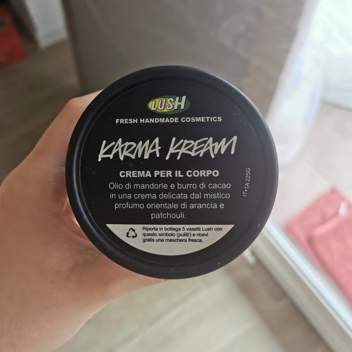LUSH Fresh Handmade Cosmetics Karma Kream Review | abillion