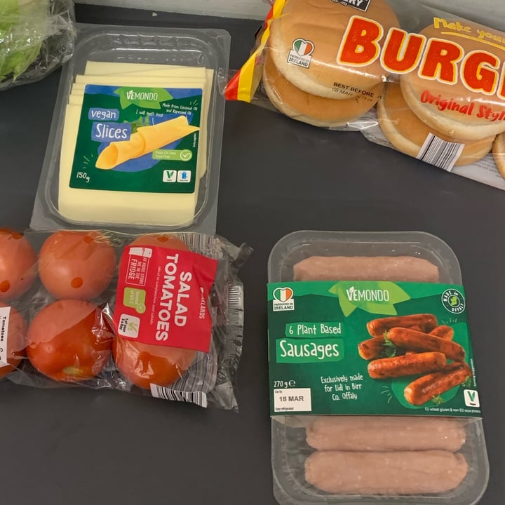 Vemondo Vegan Slices Cheese Flavor Review | abillion