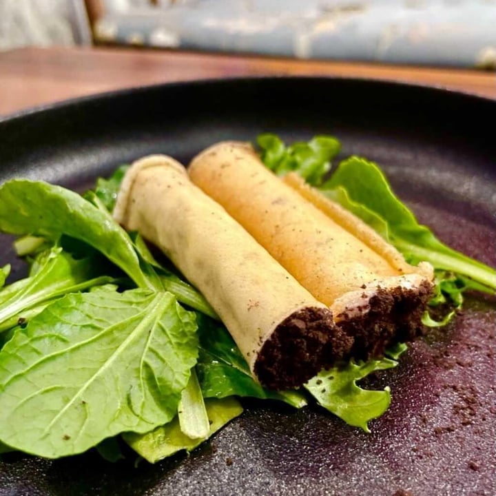 Busy Bird truffle spring roll Reviews | abillion