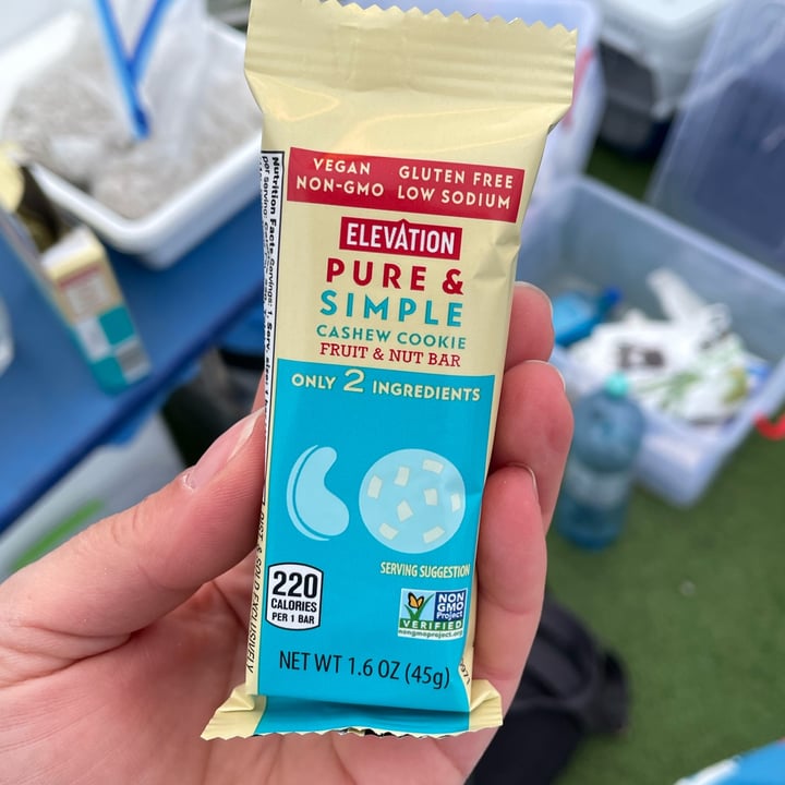 Elevation Pure and simple CASHEW COOKIE fruit and nutbar Review | abillion