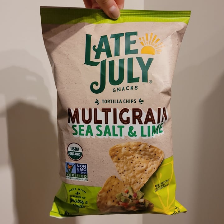 Late July Snacks Multigrain Sea Salt & Lime Tortilla Chips Review ...