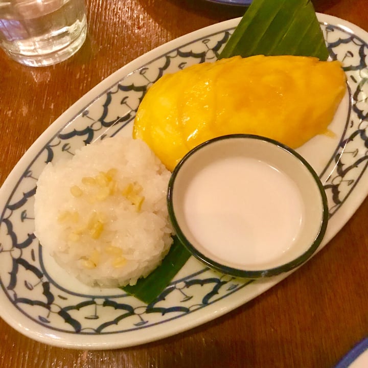 Soul Food Thai Central, Hong Kong Mango Sticky Rice Review | abillion