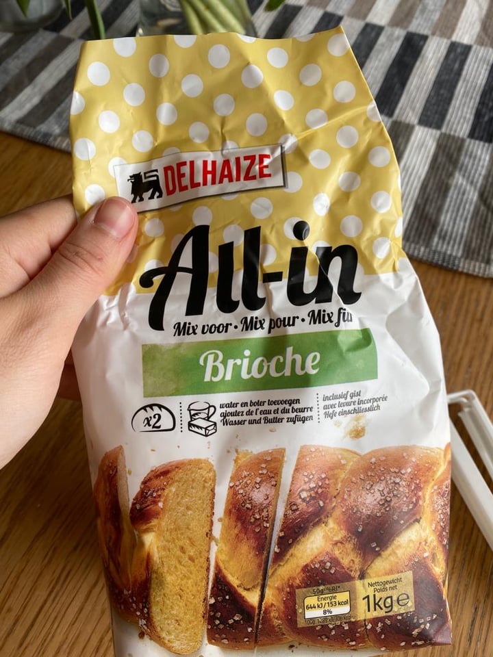 delhaize All-in Brioche Flour Review | abillion