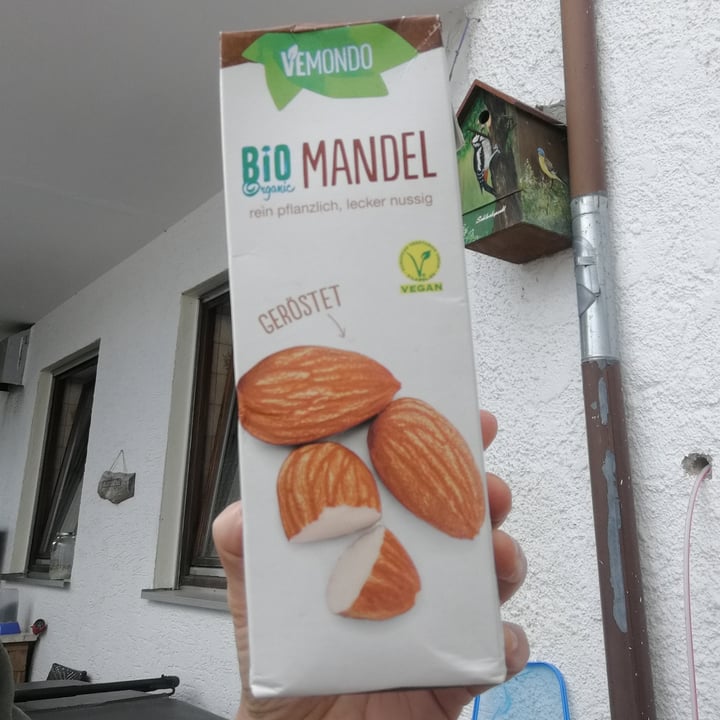 Vemondo Bio Mandel Review | abillion