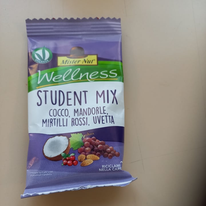 Mister Nut Student Mix Cocco, Mandorle, Mirtilli Rossi, Uvetta. Review ...