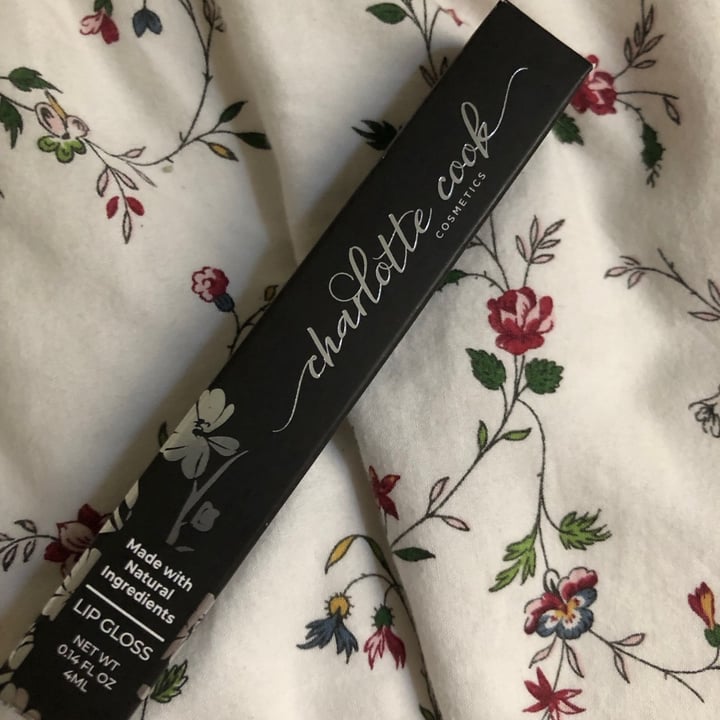 Charlotte cook cosmetics Brooklyn Lipgloss Review | abillion