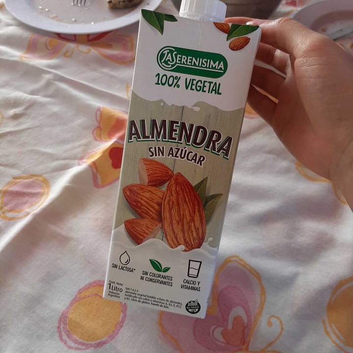 La Serenísima Leche de Almendras Sin Azúcar Review | abillion