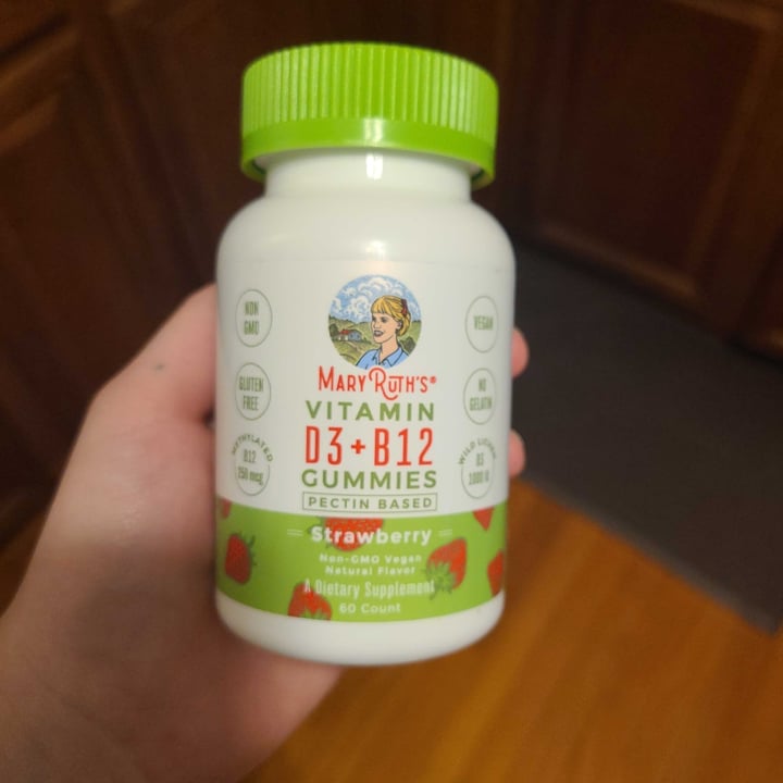Mary Ruth's Vitamin D3 + B12 Gummies Review | abillion