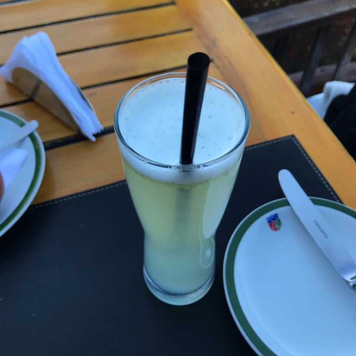 BECHAMEL CLUB HOUSE San Carlos de Bariloche, Argentina Limonada Review ...