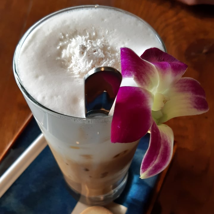 Runam Bistro Đồng Khởi Bến Nghé, Vietnam Coconut Coffee Review | abillion