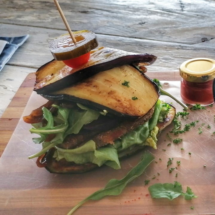 Pascal's of Napier Napier, South Africa Vegetarian Burger (Vegan ...