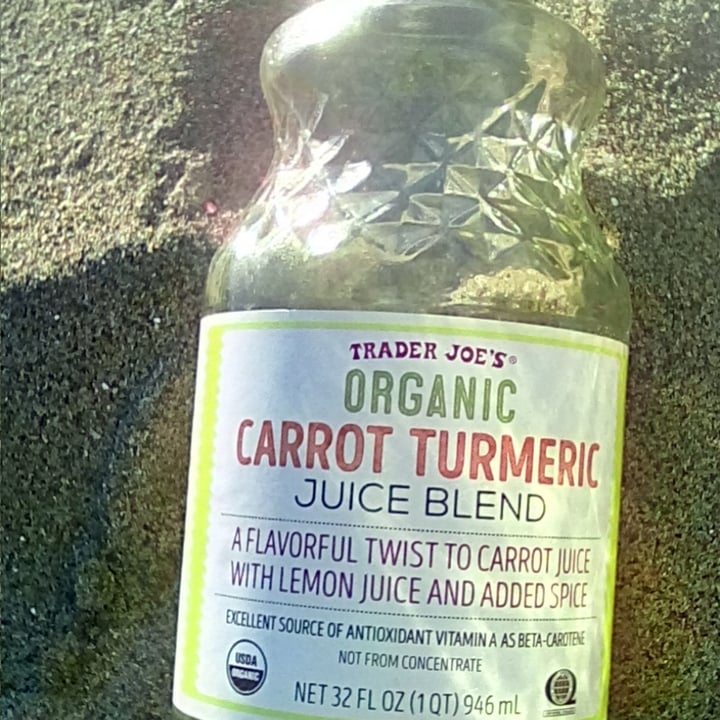 Trader Joe's Organic Carrot Turmeric Juice Blend Review | abillion