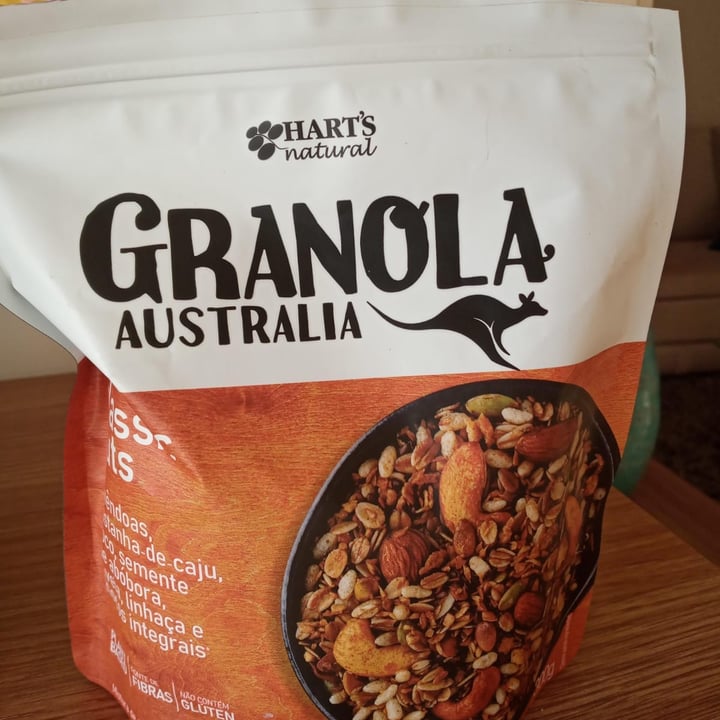 Hart's Natural Granola Review | abillion