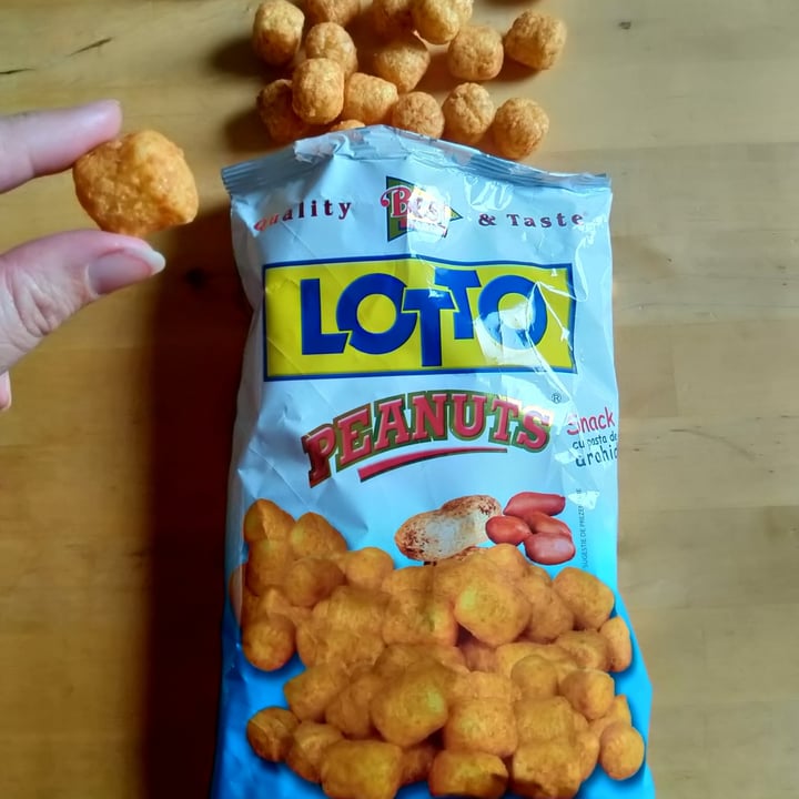 Lotto Peanuts Snack Review | abillion