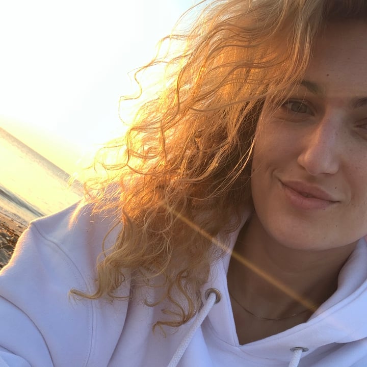 minija (@minija) | abillion