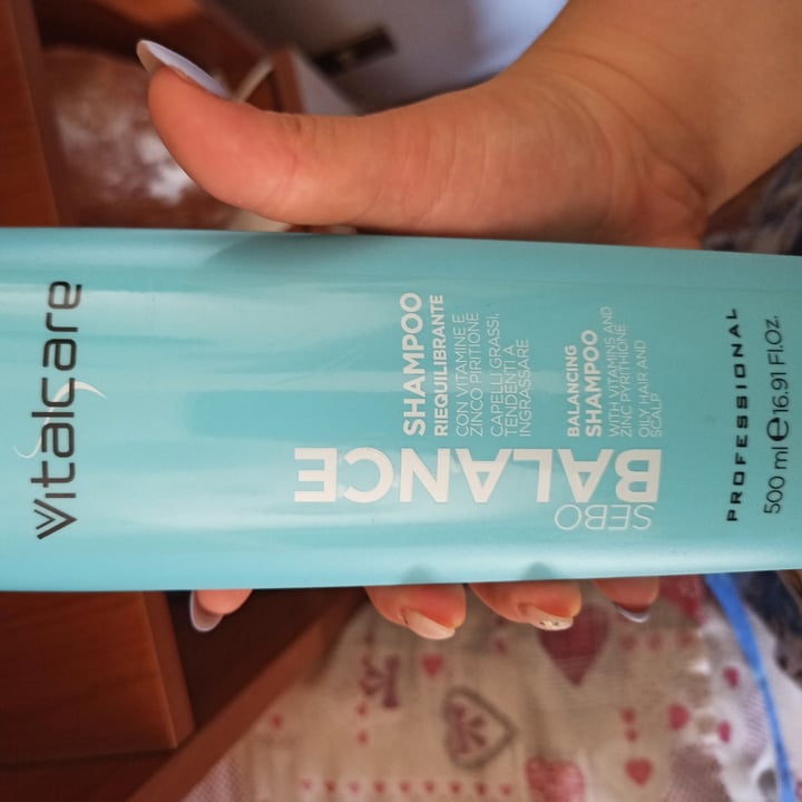 Vitalcare sebo balance shampoo Review | abillion