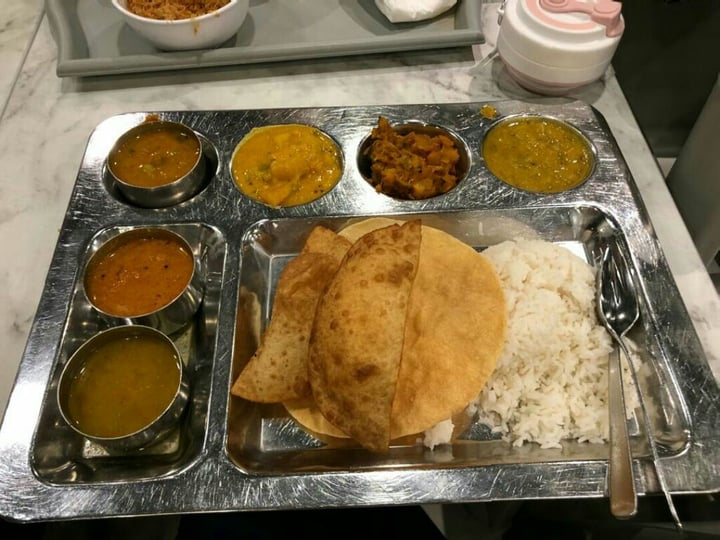 Saravanaa Bhavan Downtown Core, Singapore Saravana Set Review | abillion