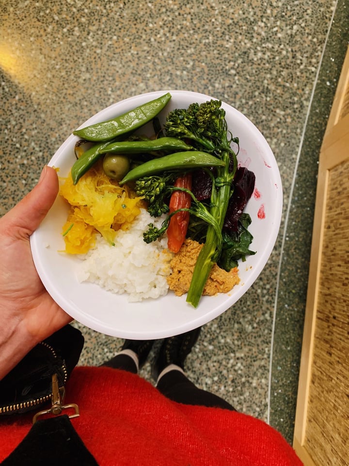 Cuarto Dining Commons United States Vegan Serve Yourself Review | abillion