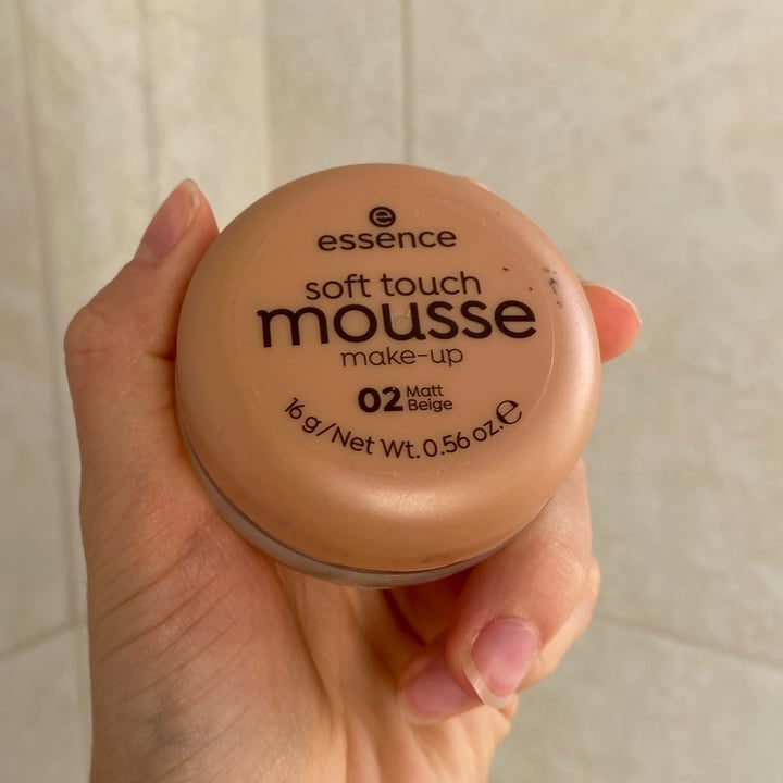 essence cosmetics Soft touch mousse Review | abillion