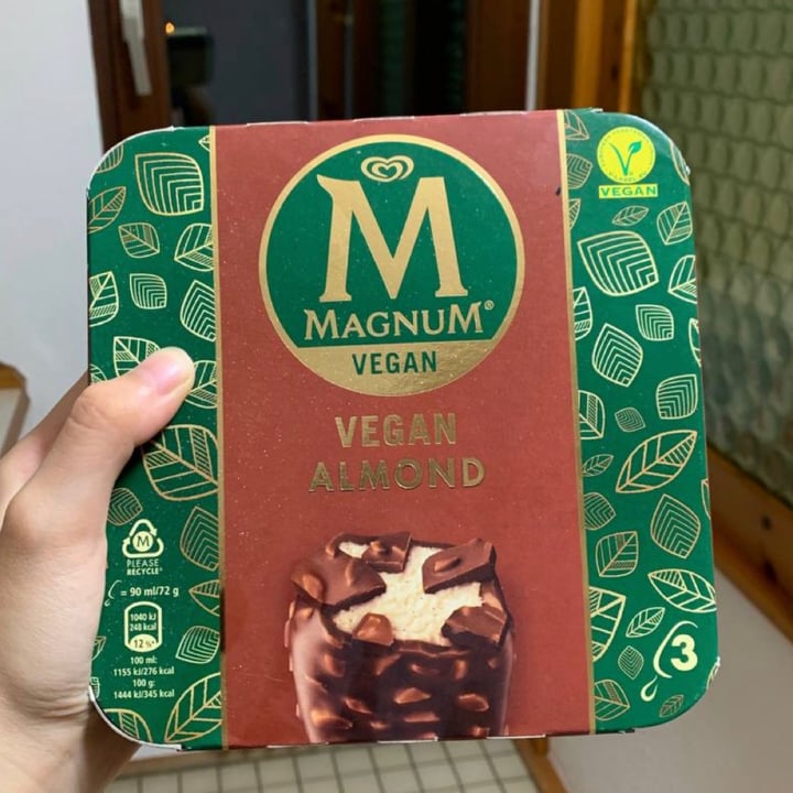 Magnum Magnum Vegan Almond Review | abillion