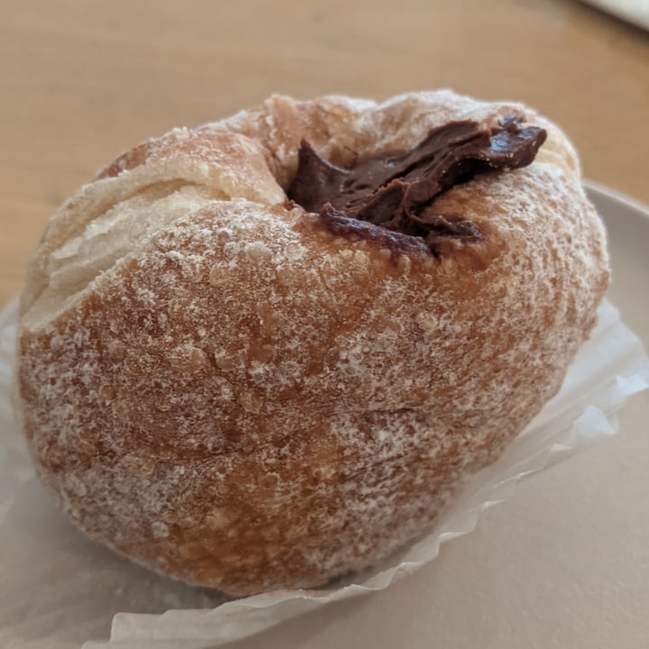 Arobake Chocolate Doughnut Review | abillion