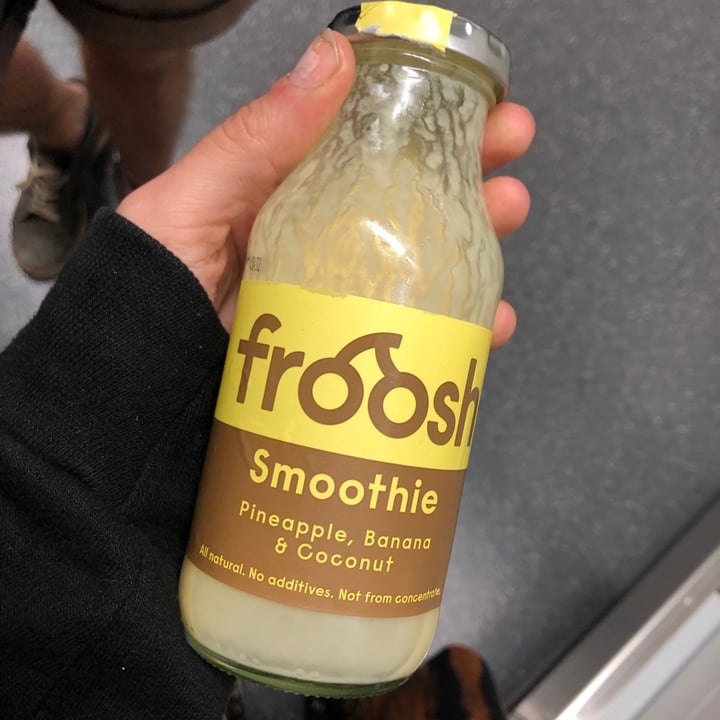 Froosh Smoothie with Pineapple, Banana and Coconut Review | abillion
