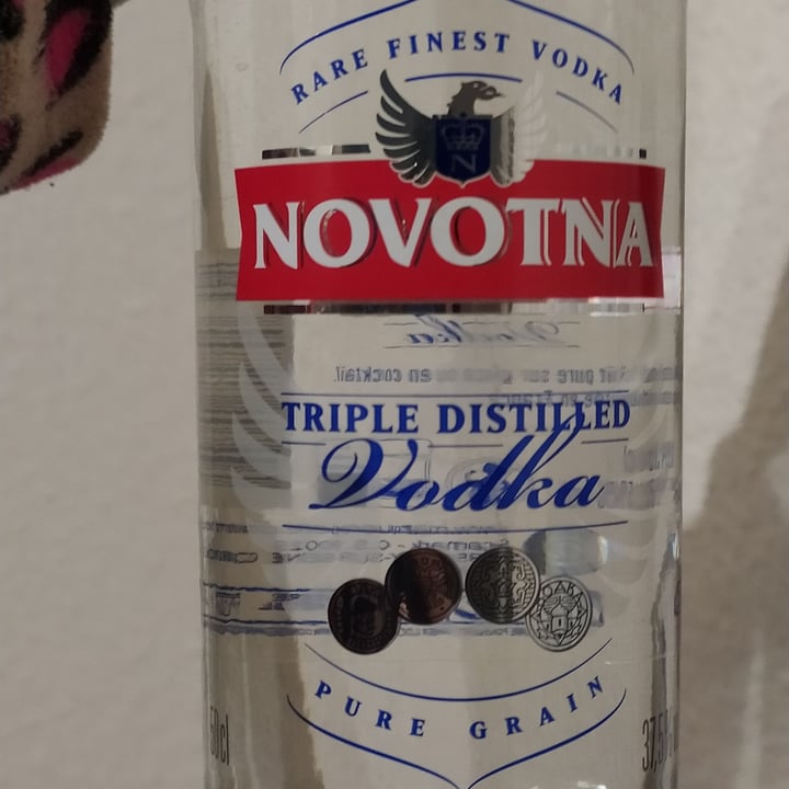 Novotna Vodka Review | abillion