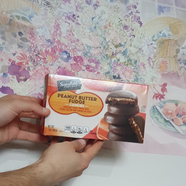 Signature Select Peanut Butter Fudge Cookies Review | abillion