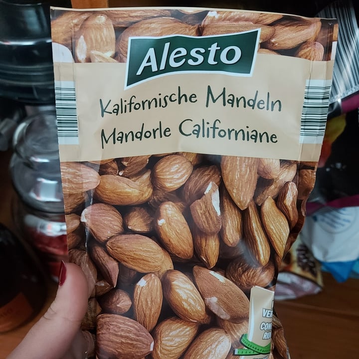 Alesto Alesto Almonds Review | abillion