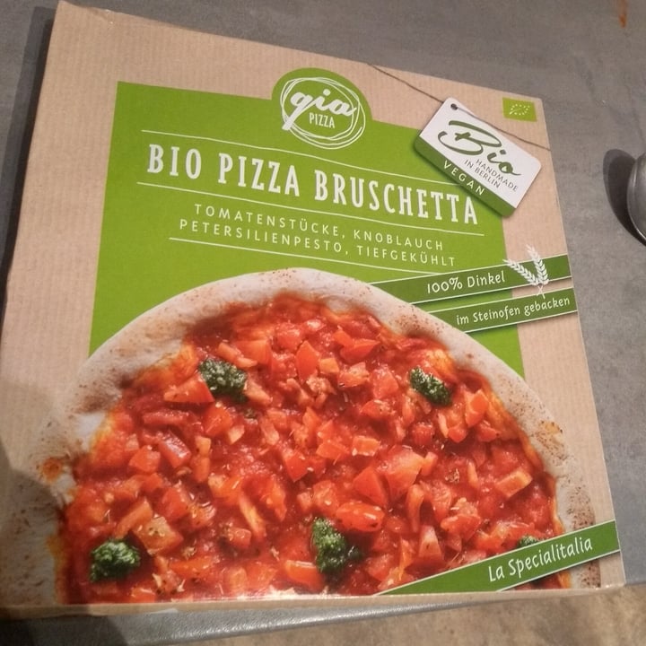 giaPizza Bio Pizza Bruscetta Review | abillion