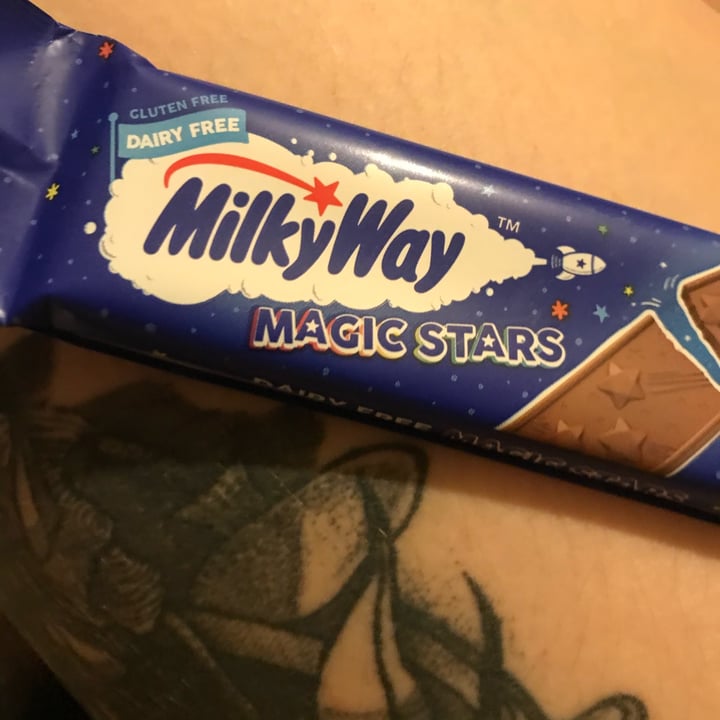 Milkyway Magic Stars Chocolate Bar Review | abillion